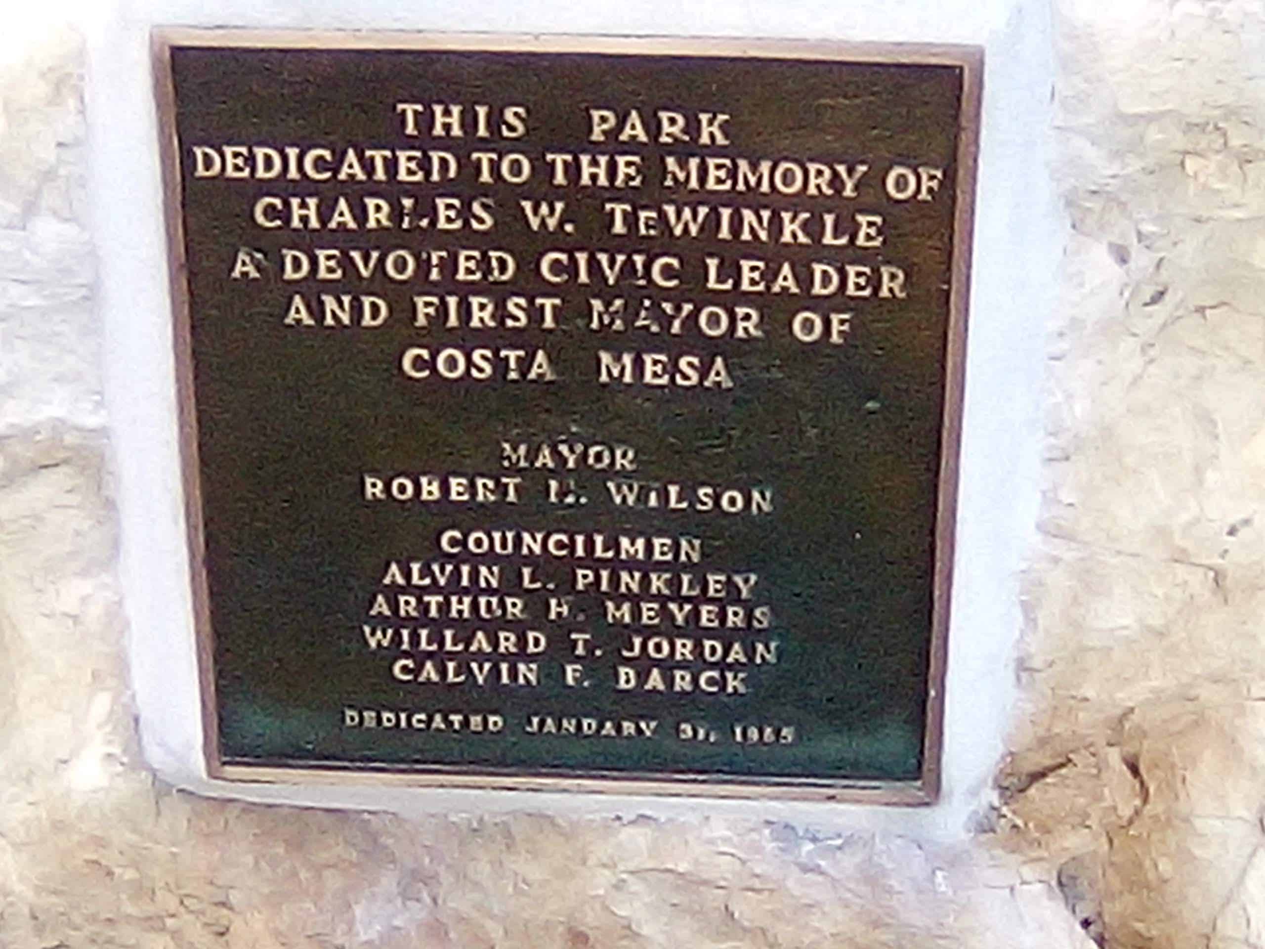 TeWinkle Park Lakes To Get Refurbished - Costa Mesa Insider.